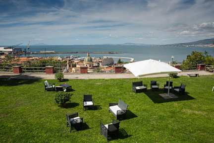 Vesuvian Inn in Castellammare di Stabia, Italy - Find Cheap Hostels and ...