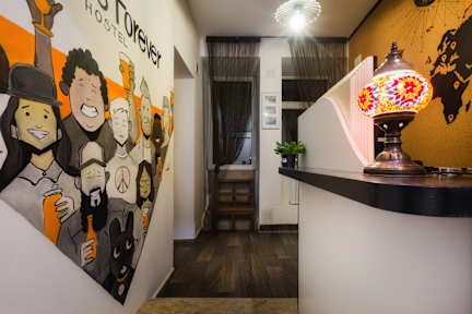 Friends Forever Hostel, Kyiv - 2026 Prices & Reviews