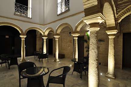 Patios del Orfebre, Cordoba - 2026 Prices & Reviews