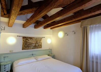 Hotel Ai Do Mori, Venice - 2026 Prices & Reviews