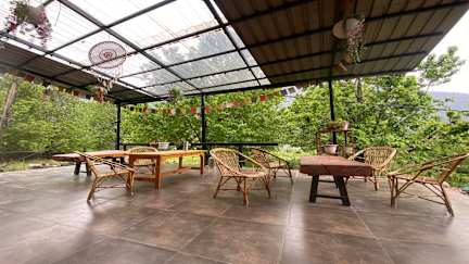 Rockys cafe, Manali - 2025 Prices & Reviews