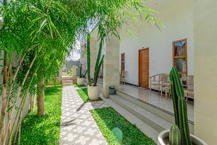 Seven Angels Villa and Hostel, Nusa Penida - 2025 Prices & Reviews