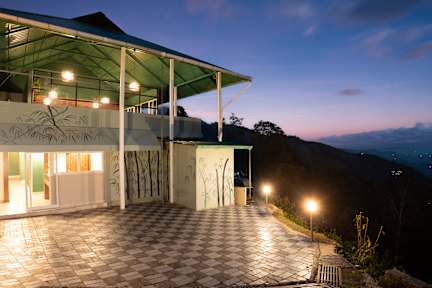 Monkey Tribe Lite Munnar（Munnar） - 料金とレビュー 2025