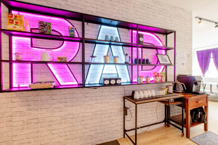 Radzone Hostel, Singapore - 2026 Prices & Reviews