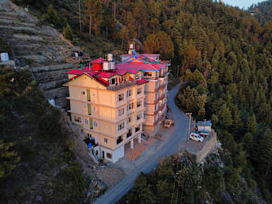 Alpine Regency Shimla, Shimla - Prezzi & Recensioni 2026