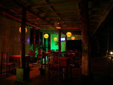 Reef Edge in Matara, Sri Lanka - Book Budget Hotels with Hostelworld.com