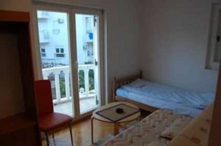 The Littlest Hobo, Budva - 2026 Prices & Reviews