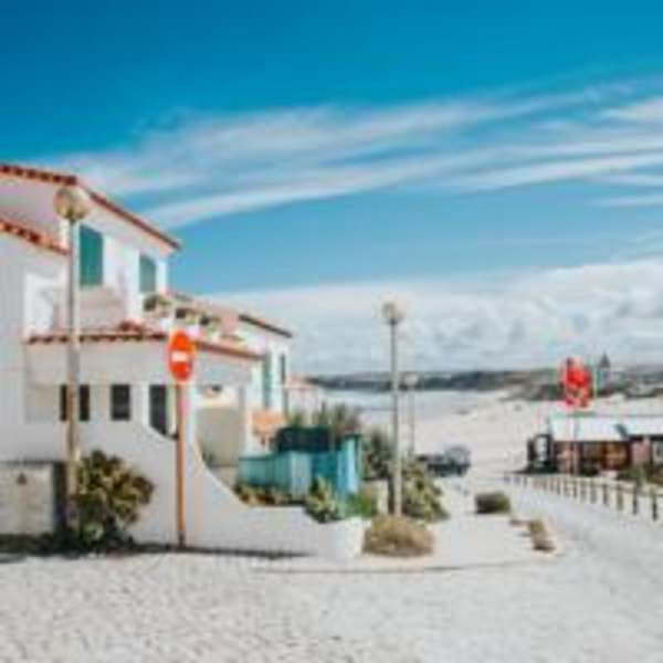 Surfies Baleal - Peniche