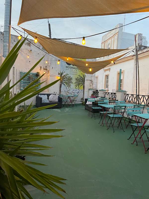 La Rosa De Los Vientos (Compass Rose) - Cádiz