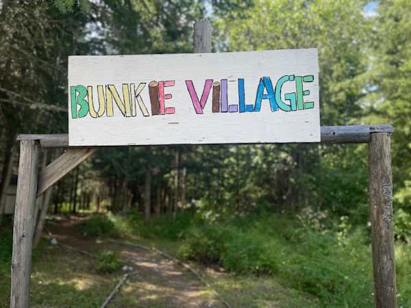 Mountain View Cabins - Alberta
