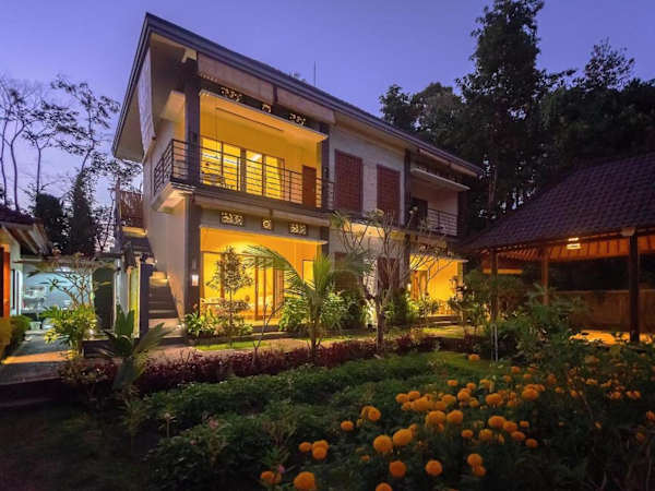 Demank Hidden Guesthouse - Bali