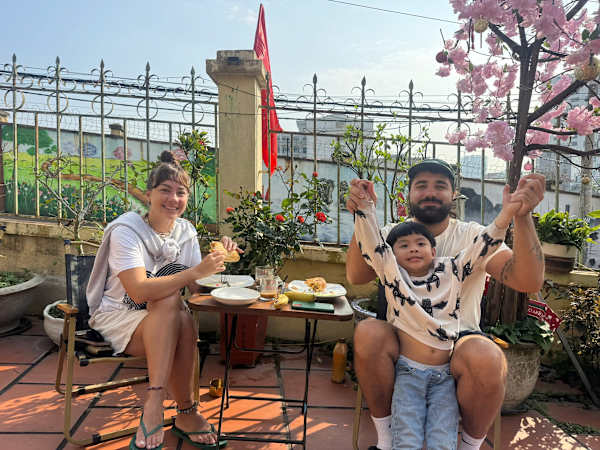 Kim's Family Hotel - Hạ Long