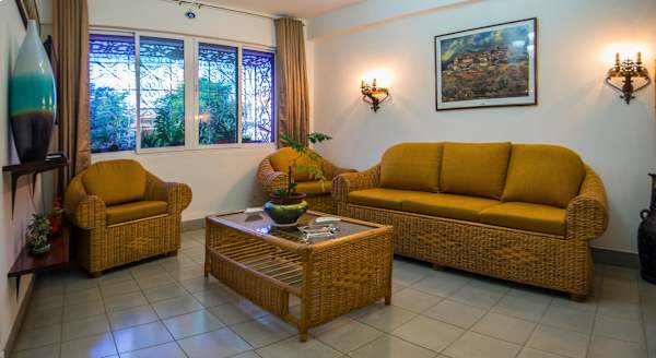 Contemporary Residential Apartment - Havana