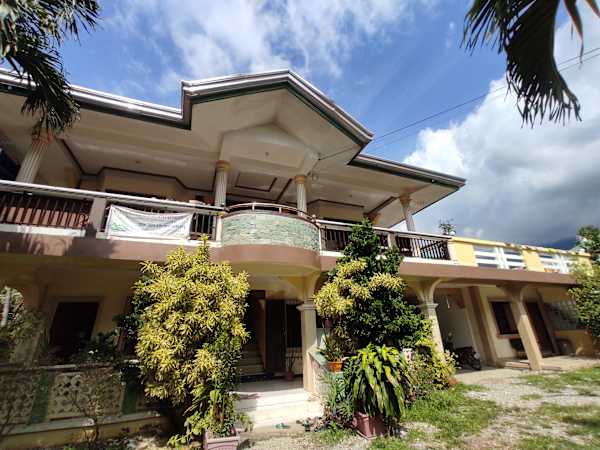 Riverside At Aninuan Accommodation And Food - Puerto Galera