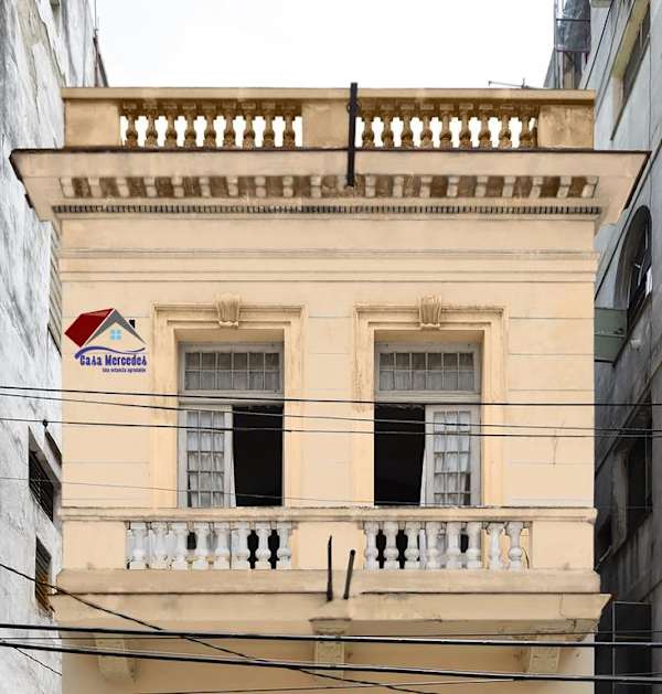 Centrally Located House & Hostess - La Havane