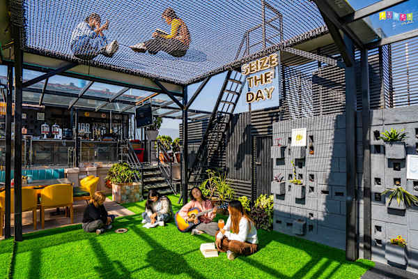 Flock Hostel Kathmandu - Kathmandu