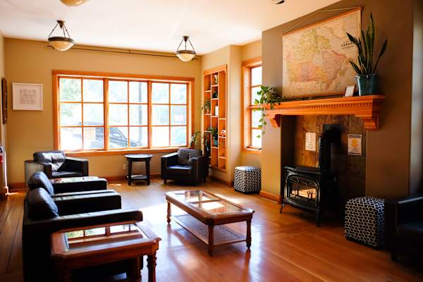 Dancing Bear Inn - Nelson