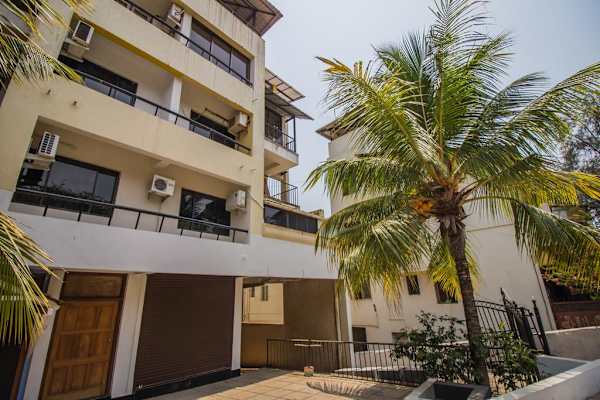 Dona Paula Classic Hotel - Goa