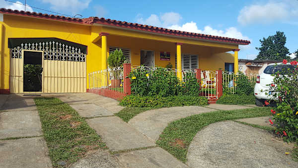 Villa Los Reyes (Yarelis Y Yoan) - Viñales