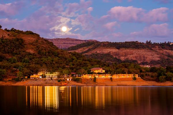 Villa (With Lawn) | Lonavala - Maharashtra