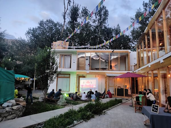 Gutur House - Leh