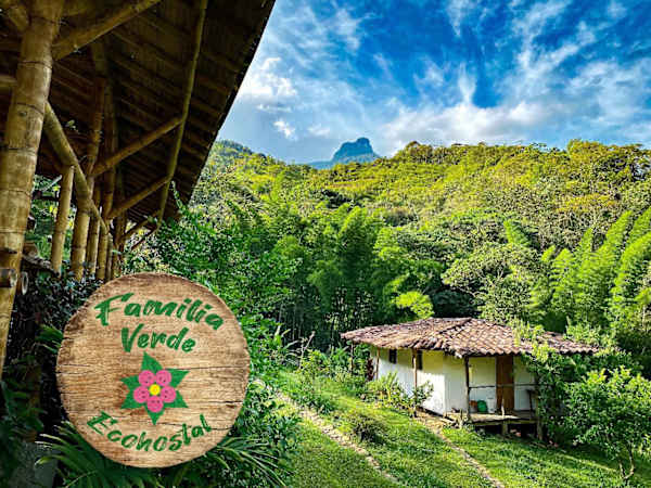 Familia Verde Eco Hostal - San Carlos, Colombia