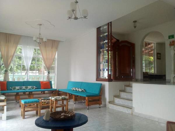 Queen Elizabeth Natural Luxury - San Andrés