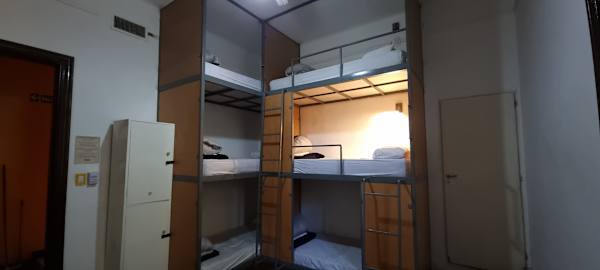 Katana Capsule Hostel - Mendoza