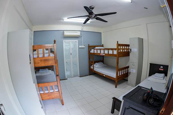 B&j Diving Centre Sdn Bhd - Mersing