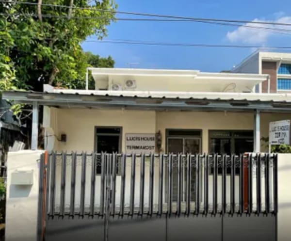 Luci's House By The Packer Lodge - Jakarta