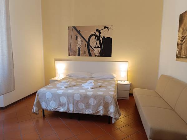 Downtown - Rooms - Феррара