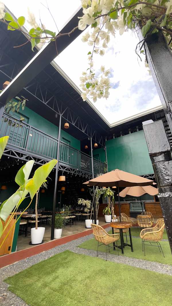 L'artista Hostel - Puerto Princesa
