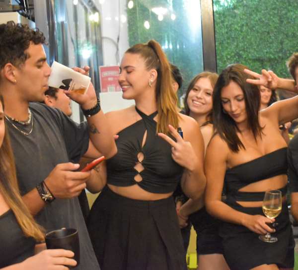 Tequila Sunrise Potts Point Hostel - Sydney