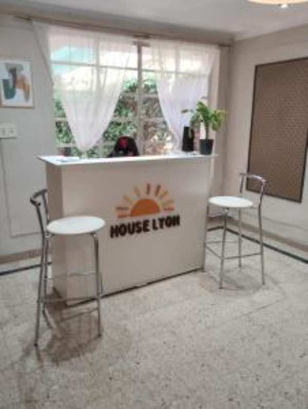 House Lyon - Mendoza