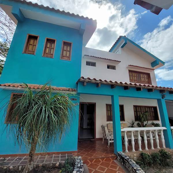 Iguana Garden - Caribbean