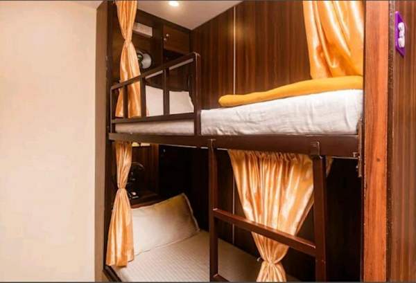 Almas Dormitory Andheri West - Near Railway Station - Mumbai