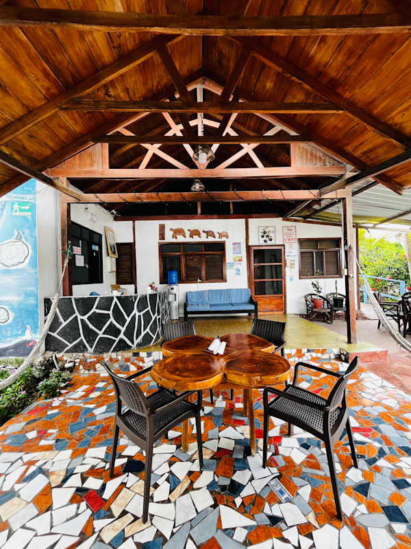 Las Gardenias Hostel - エクアドル ガラパゴス