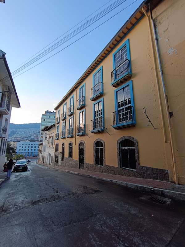 Quito Basecamp - Adventure Hostel - Quito
