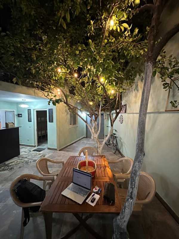 Lemon Breeze Hostel - Tirana