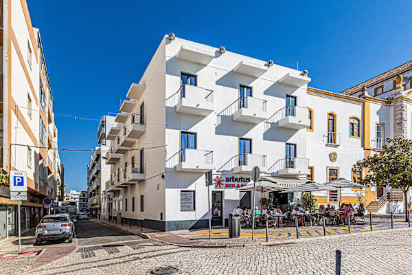 Arbutus Bed & Bar - Portimão