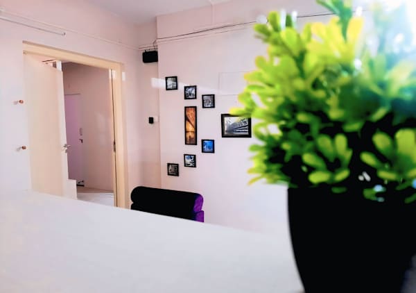 Little While - 加爾各答