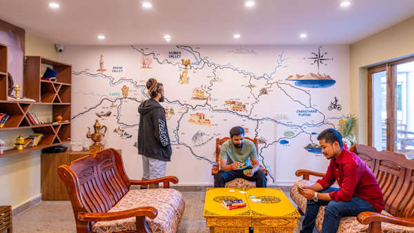 Hotel Bayshu The Hosteller Leh - Leh