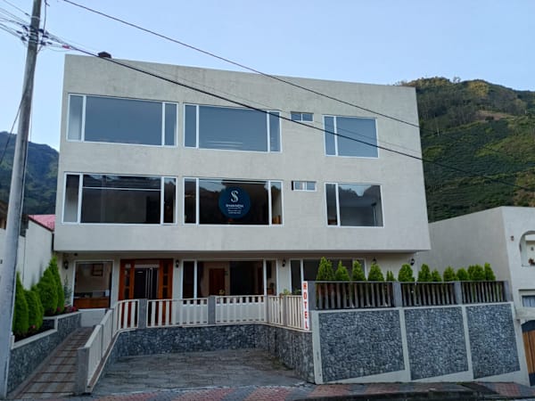 Shannon Ejecutive 360 - Banos