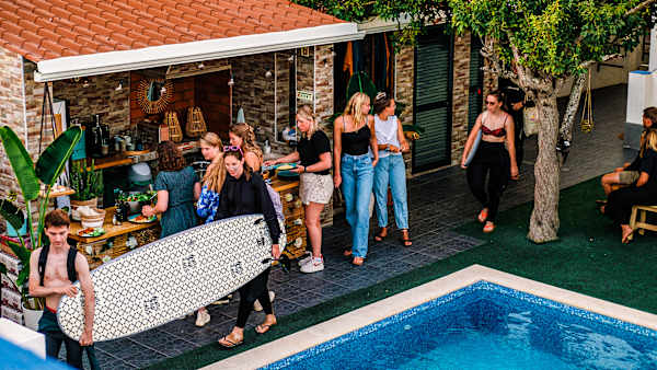 Surfinn Lisbon - Costa da Caparica