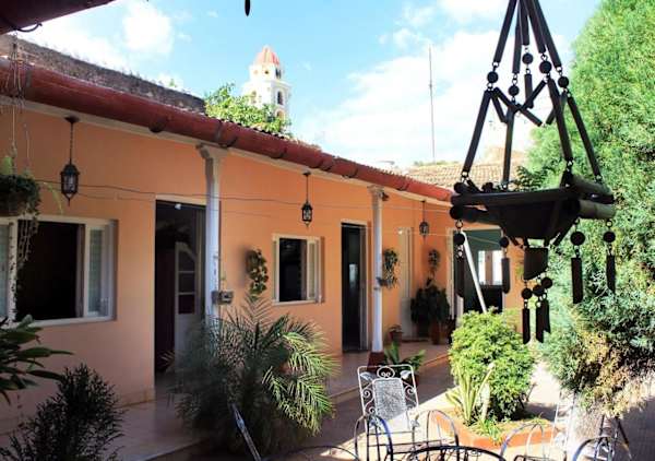 Hostal Karen Y Kike En Trinidad - Cuba