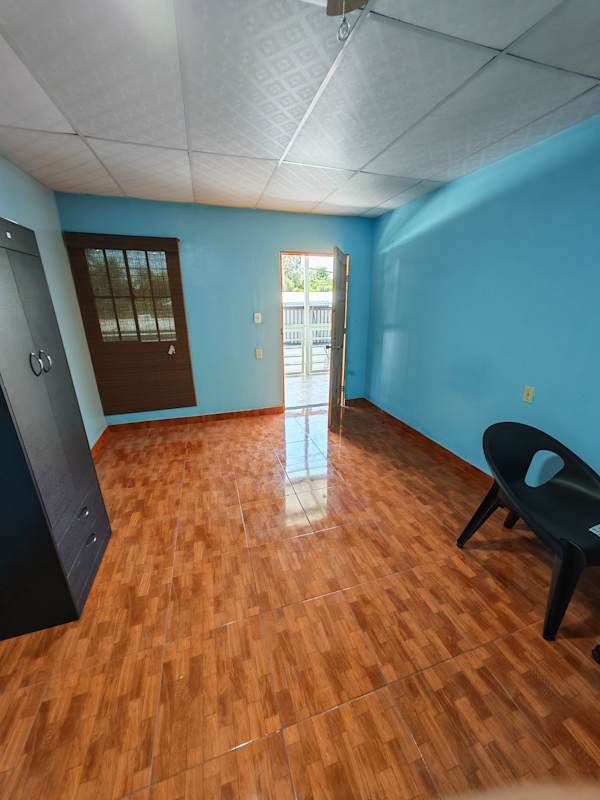 Hostal Y Airbnb Eysha - San Salvador