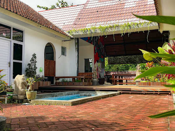 Southern Oasis Backpackers - Jimbaran