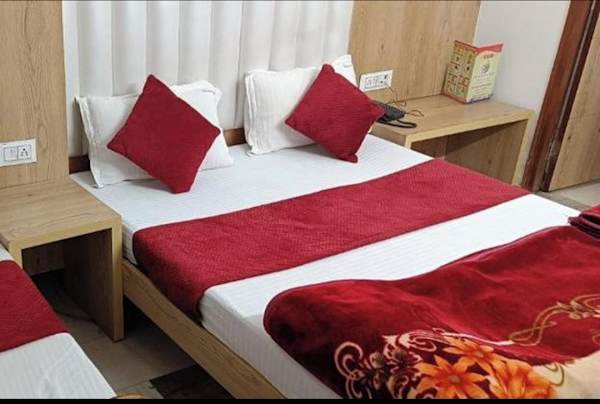 Hotel Shree Sai Dham - Delhi, India