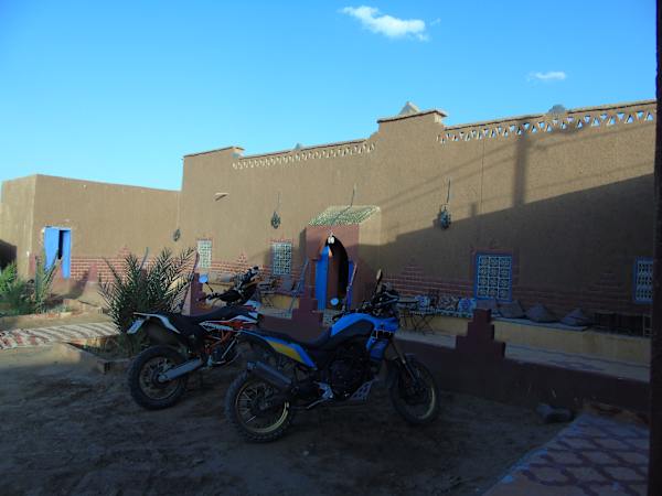 Hostel Dar Lgamra - Merzouga