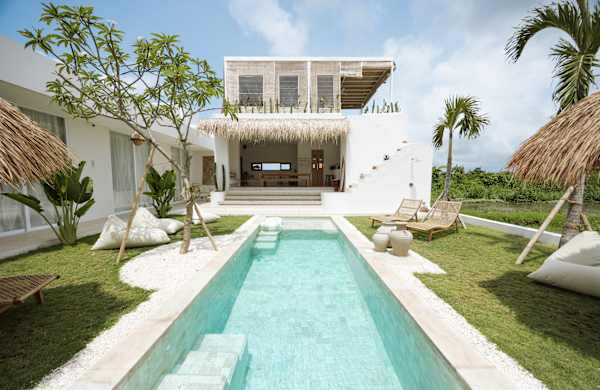 Kavo Maison Surf & Yoga Camp - Bali